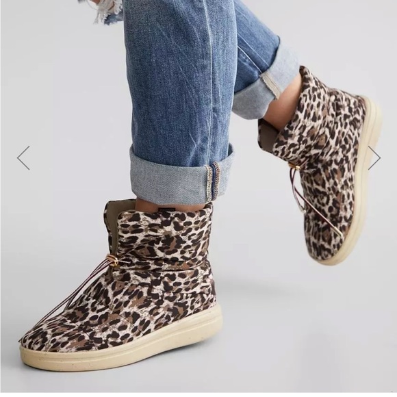 Hey Dude | Shoes | New Hey Dude Margot Eco Leopard Boot Size 6 | Poshmark
